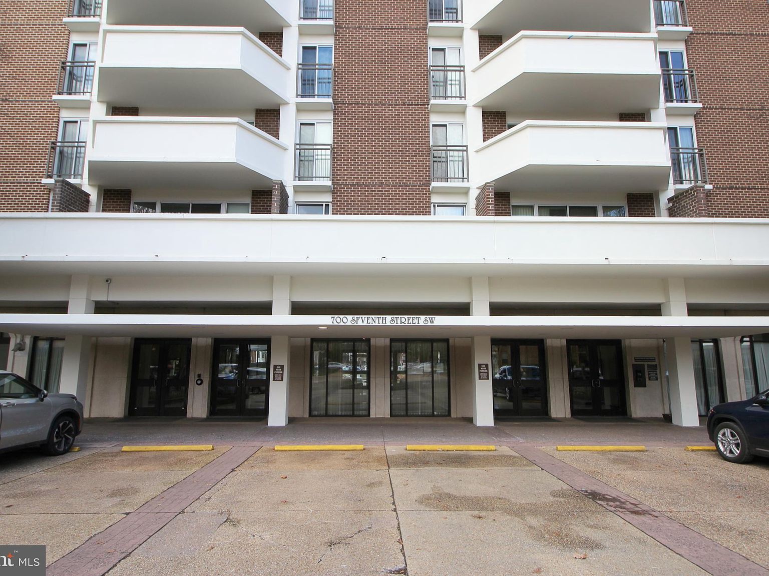 700 7th St SW APT 312, Washington, DC 20024 | Zillow