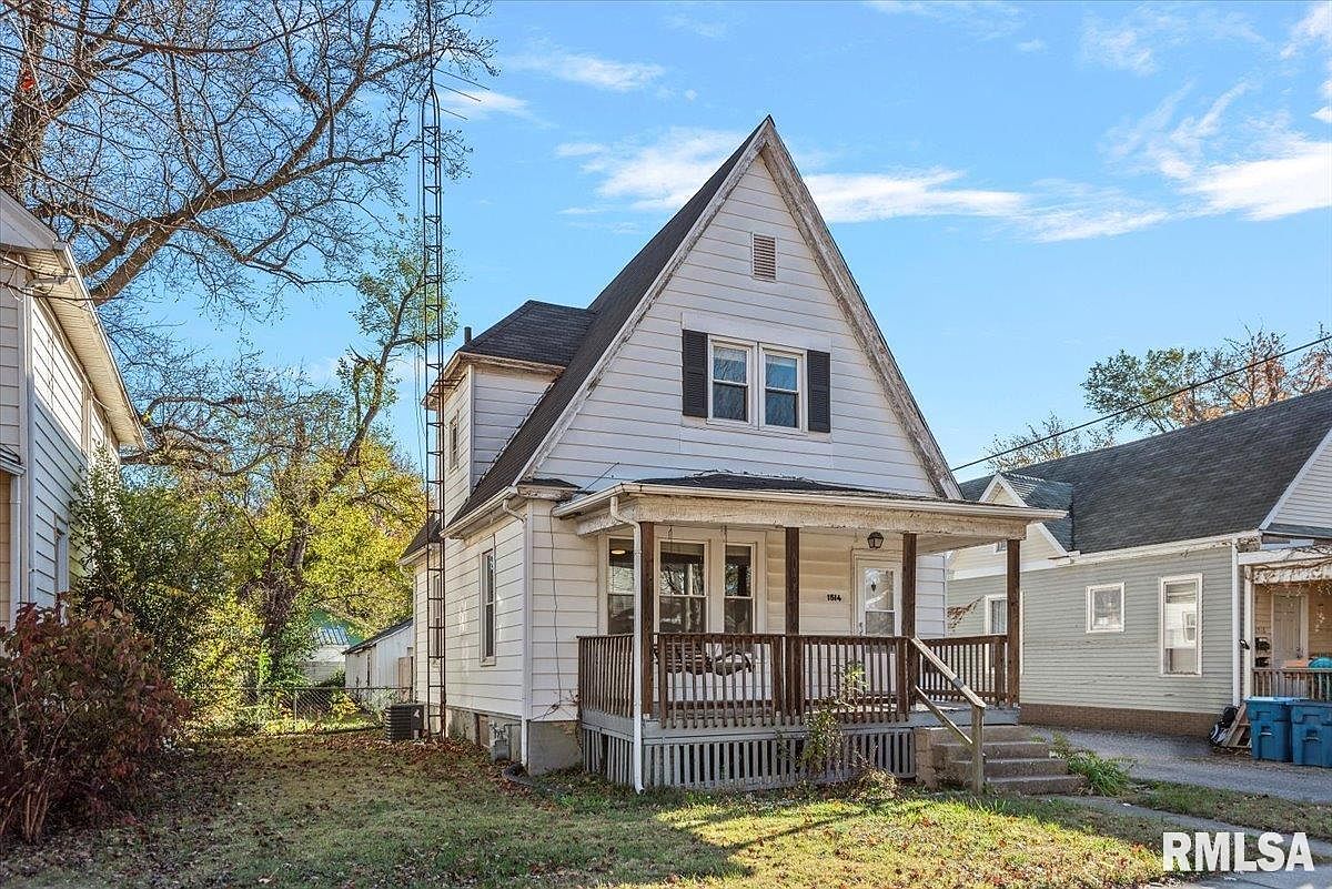 1514 S Spring St, Springfield, IL 62704 | Zillow