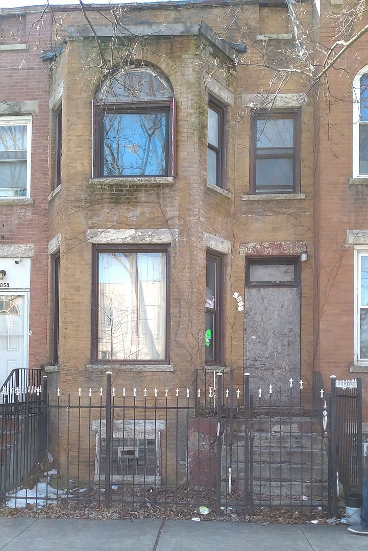 6856 S Calumet Ave, Chicago, IL 60637 | Zillow