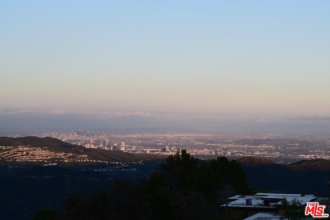 21985 Saddle Peak Rd, Topanga, CA 90290 | Zillow