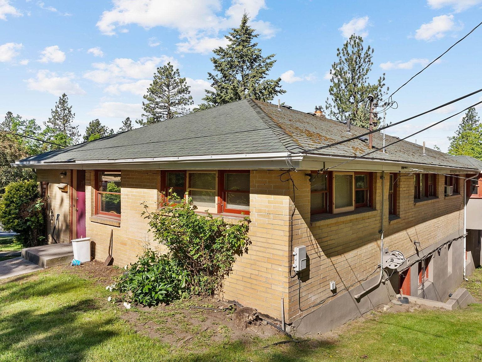 750 W Cliff Dr, Spokane, WA 99204 | Zillow
