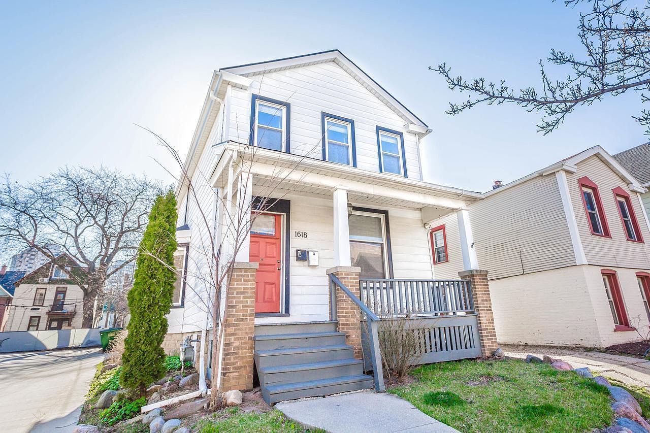1618 N Franklin Pl UNIT A, Milwaukee, WI 53202 | Zillow
