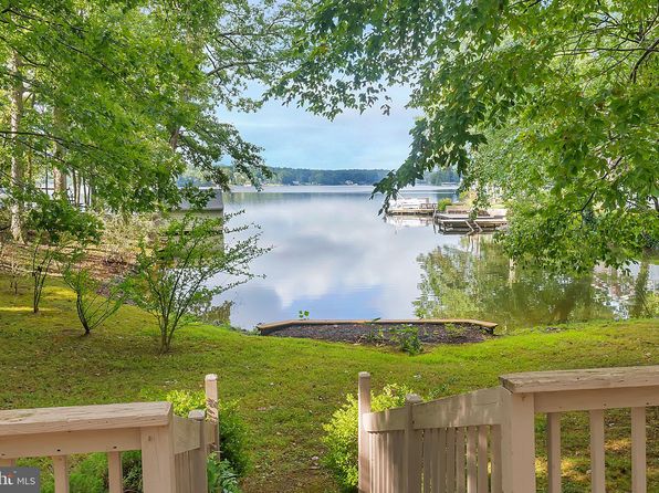 Lake Louisa - Louisa VA Real Estate - 15 Homes For Sale | Zillow