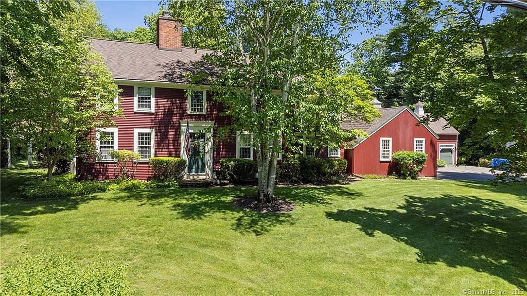 8 Country Club Dr, West Simsbury, CT 06092 | Zillow