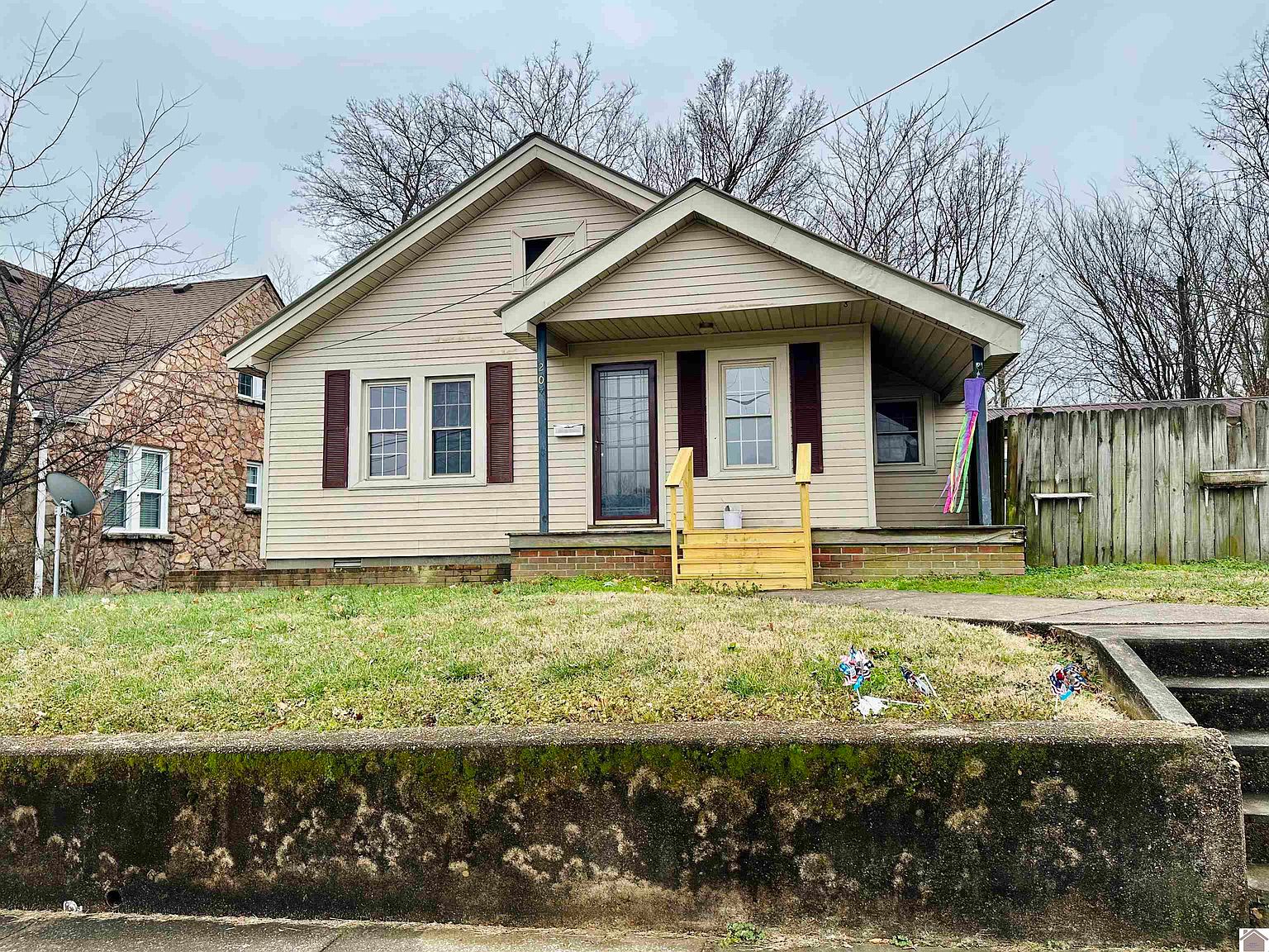 207 W 11th St, Benton, KY 42025 | MLS #125042 | Zillow