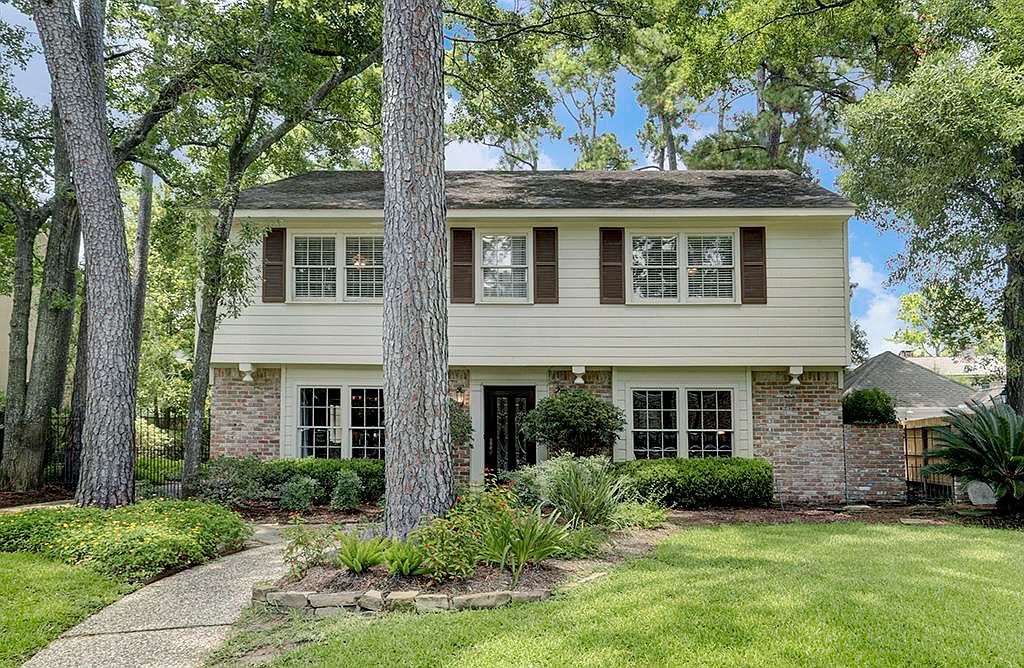 12410 Huntingwick Dr, Houston, TX 77024 | Zillow