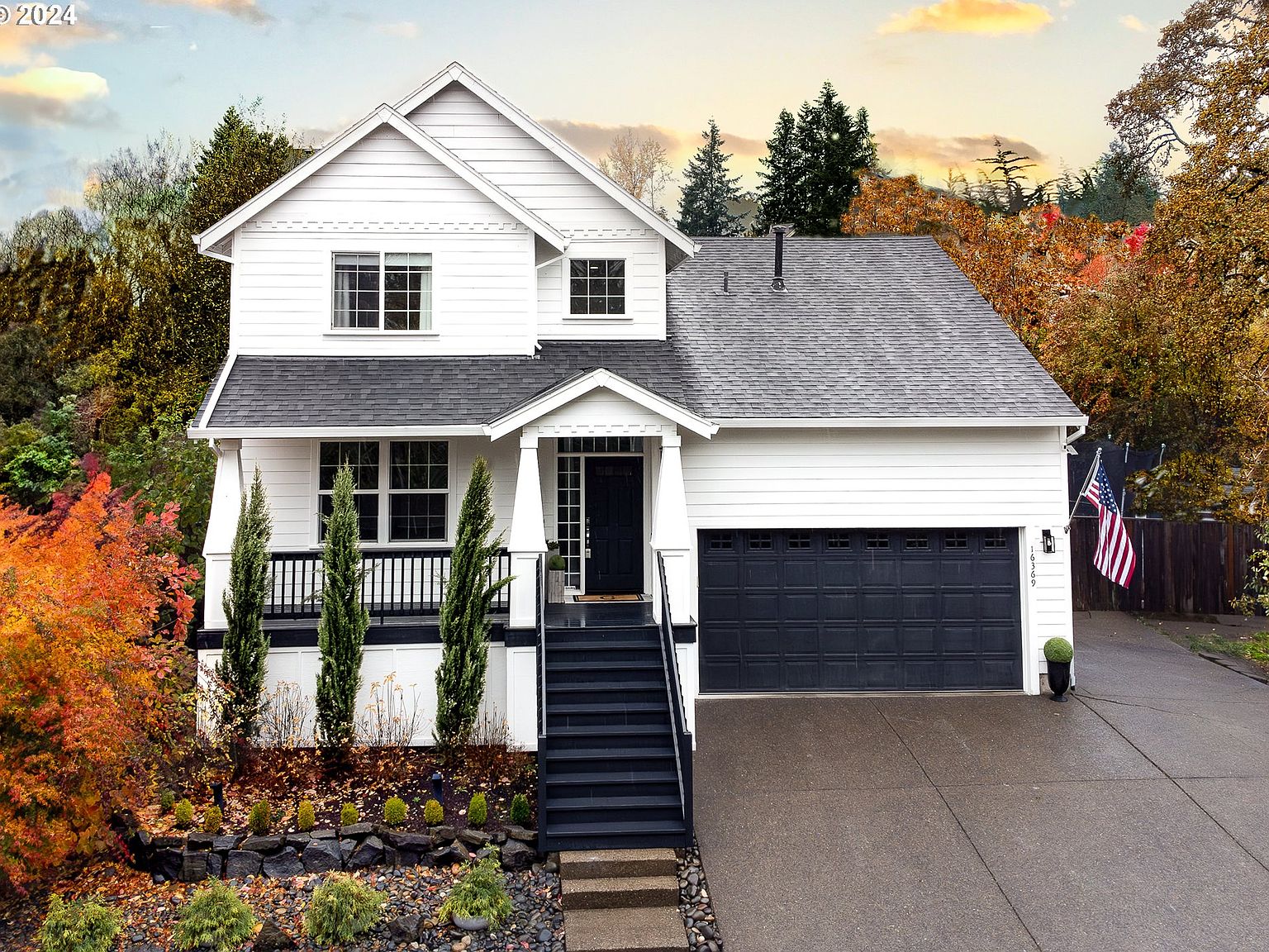 16369 Oak Tree Ter, Oregon City, OR 97045 | Zillow