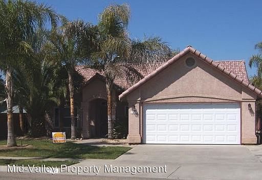 705 S Latimer St, Tulare, CA 93274 | Zillow