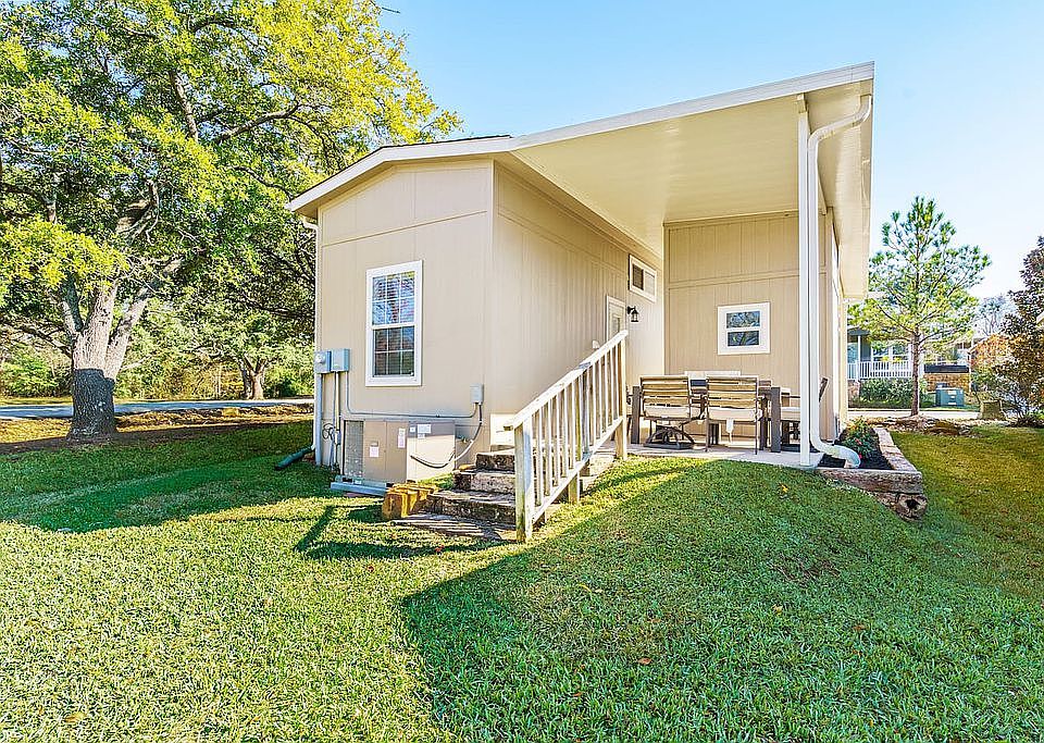 11720 Thousand Trails Rd #1, Willis, TX 77318 | Zillow