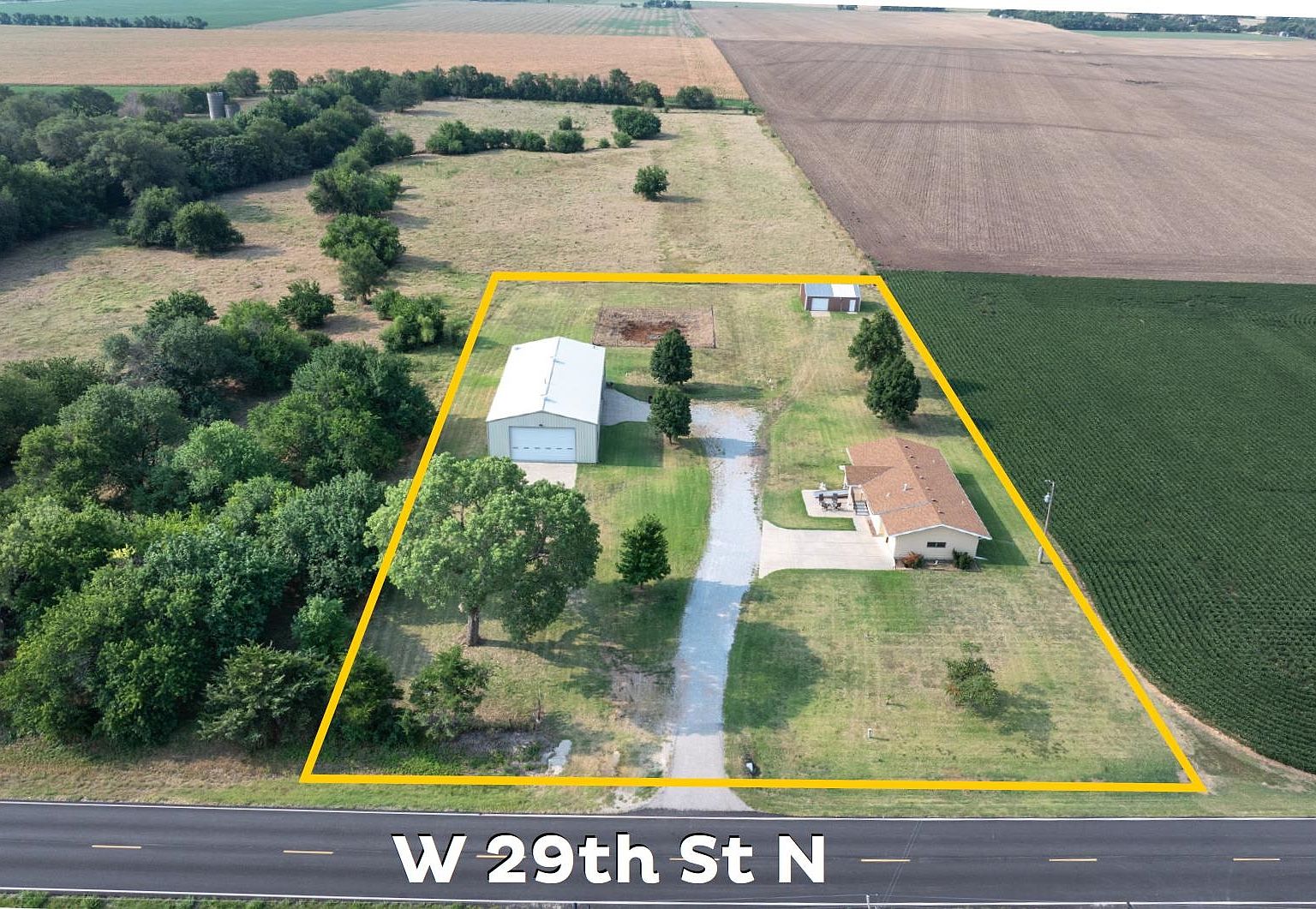 17515 W 29th St N, Colwich, KS 67030 | Zillow