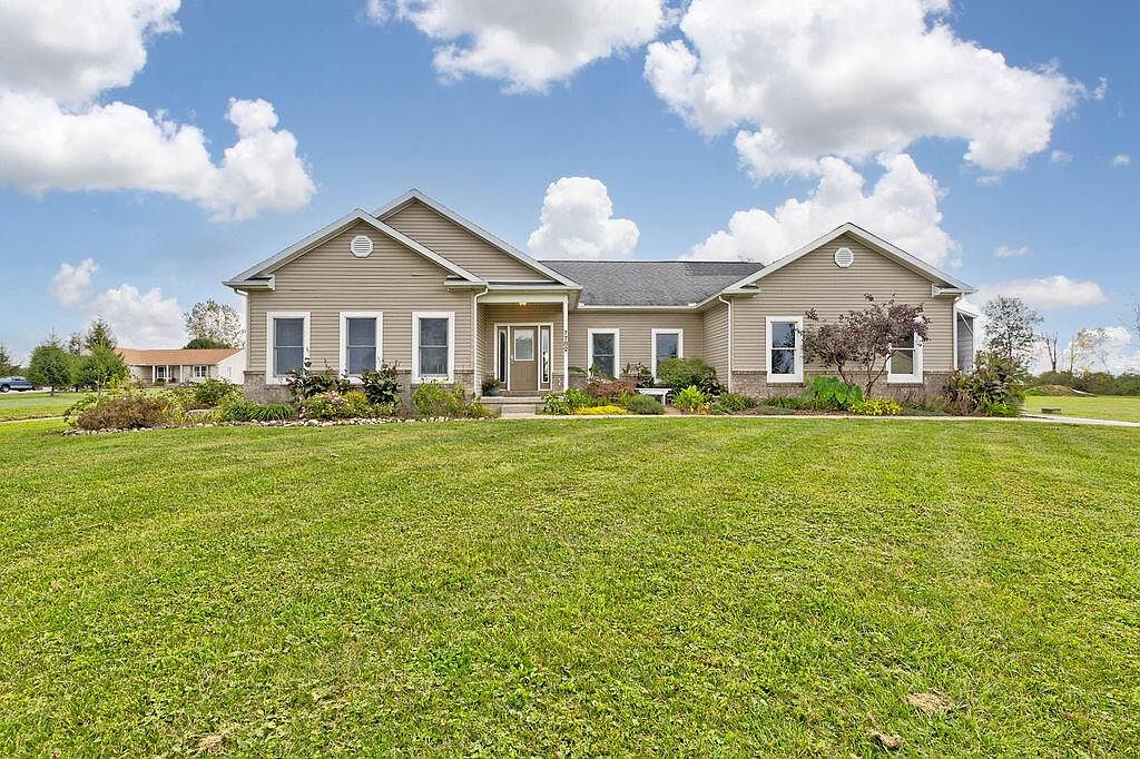 7782 Horseshoe Rd, Ashley, OH 43003 | Zillow