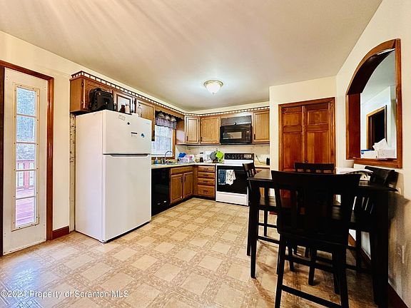 544 Randolph Rd, Great Bend, PA 18821 | MLS #324213 | Zillow