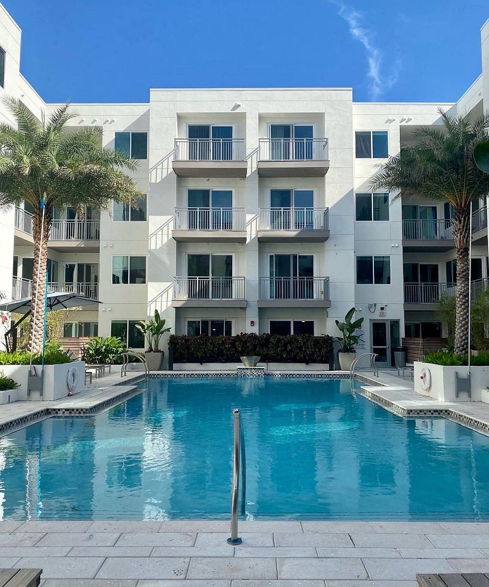 2 Tyler St, Tampa, FL 33602 | Zillow
