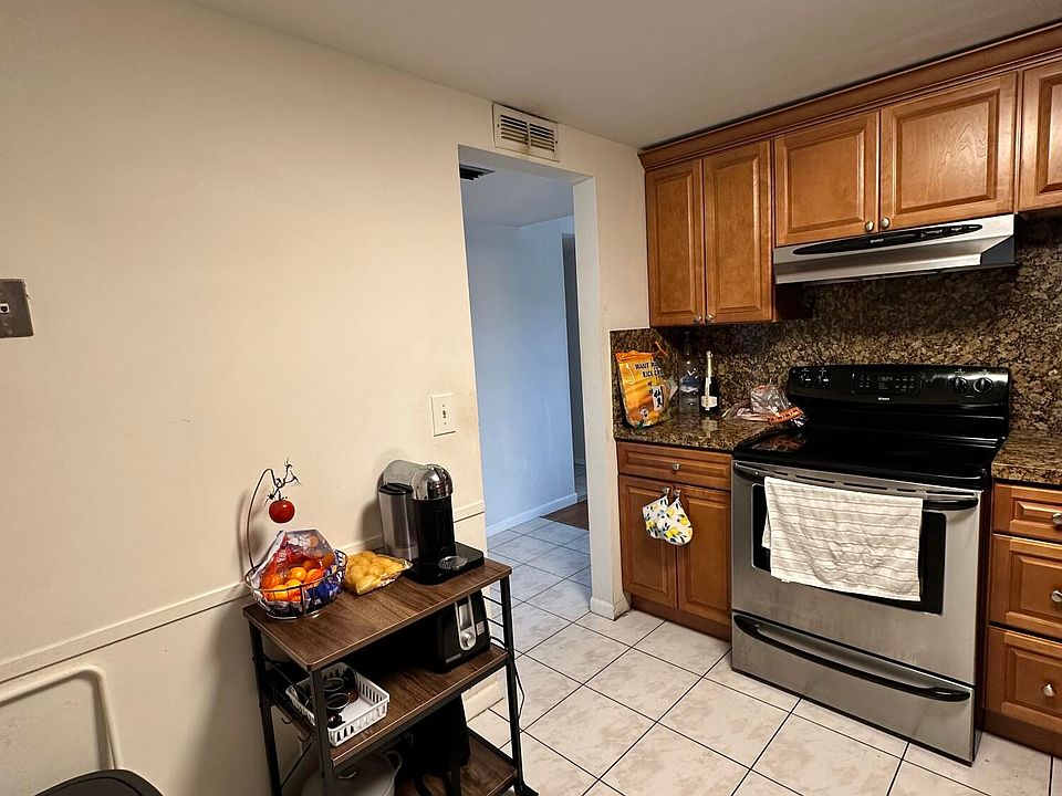 Boca Teeca Condominiums - 5500 NW 2nd Ave Boca Raton FL | Zillow