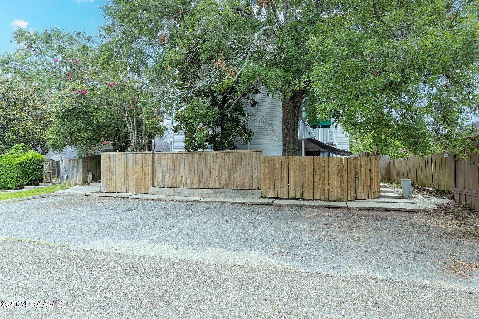 303 Fox Run Ave #2, Lafayette, LA 70508 | Zillow