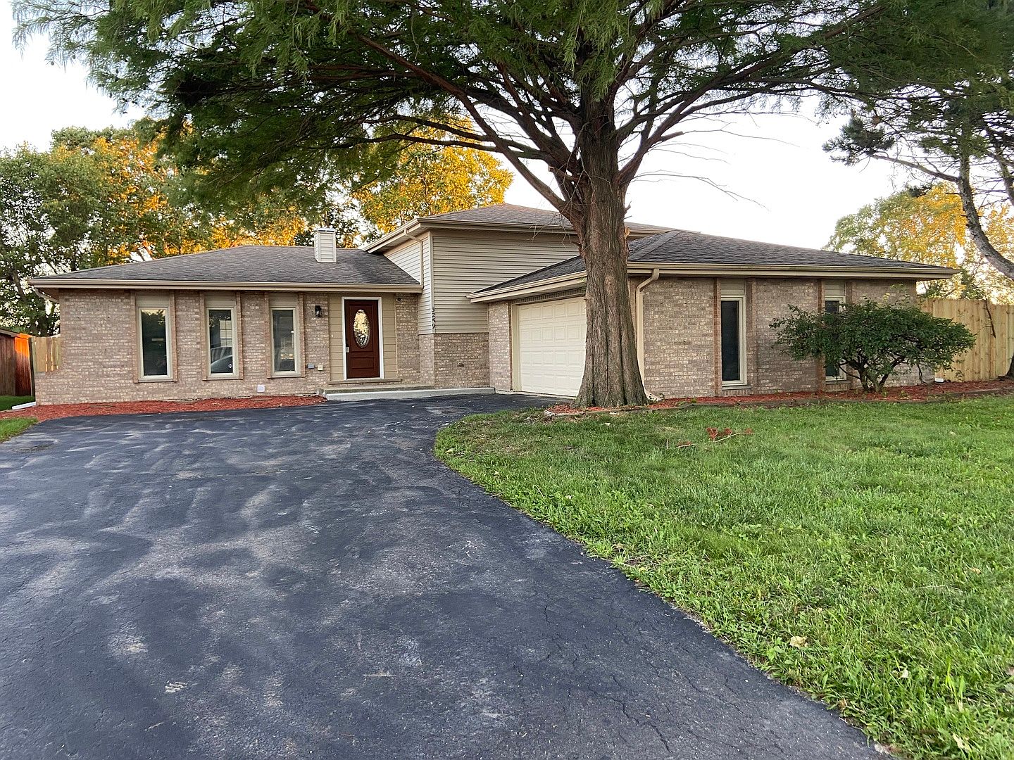 3259 192nd Pl, Lansing, IL 60438 | Zillow