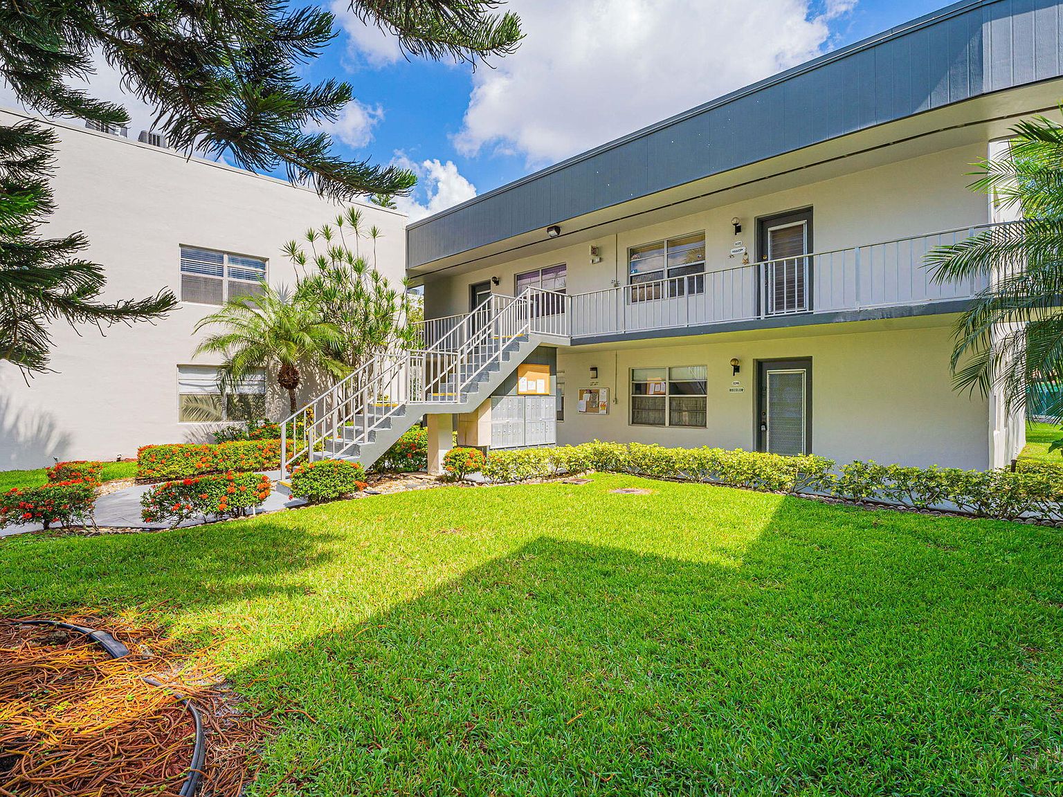 346 Normandy H #346, Delray Beach, FL 33484 | Zillow