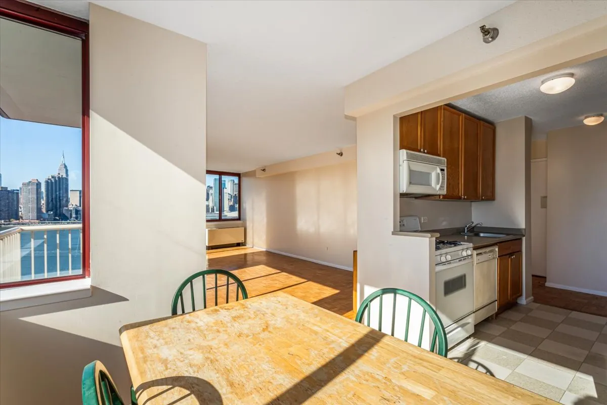 4-74 48th Avenue #16A in Hunters Point, Queens | StreetEasy