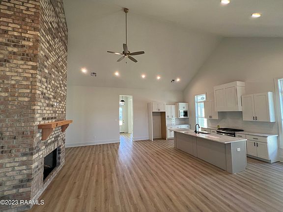 217 Timber Mill St, Lafayette, LA 70508 | MLS #23008670 | Zillow