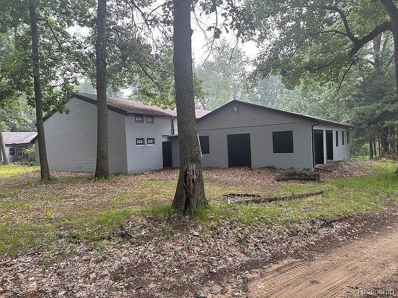 5323 Ann Arbor Rd, Jackson, MI 49201 | MLS #20230077257 | Zillow