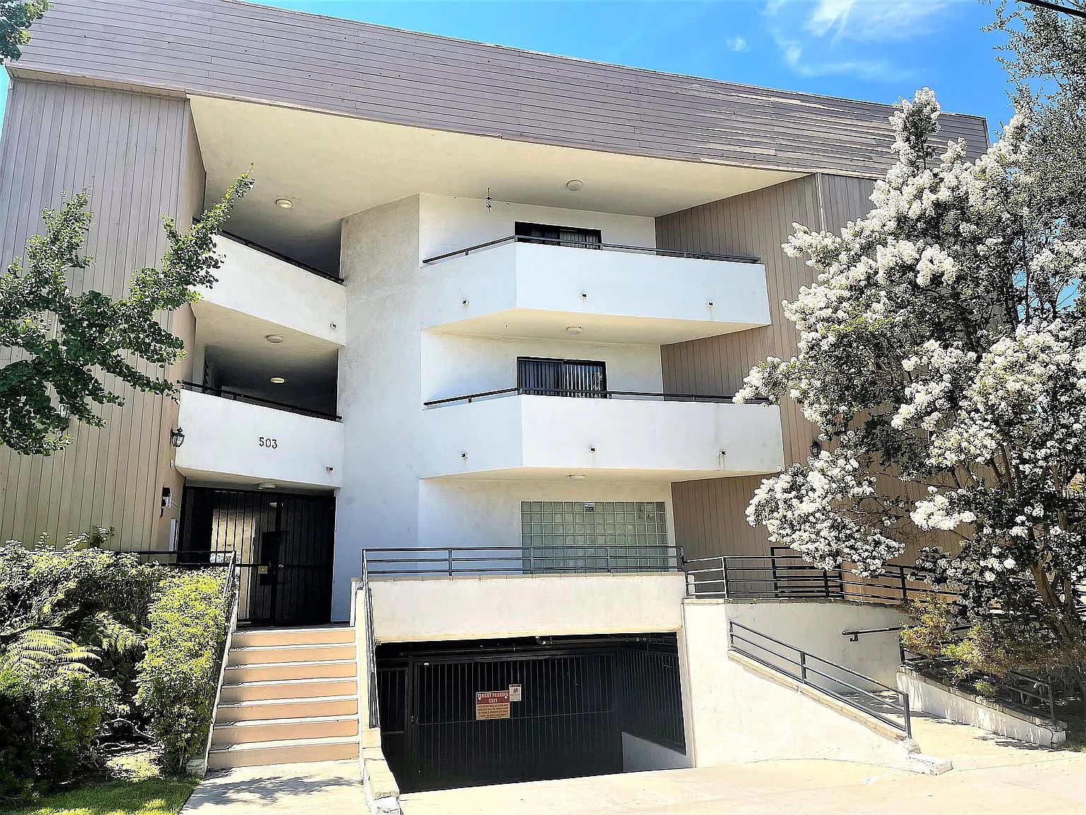 503 S Adams St APT 203, Glendale, CA 91205 | Zillow