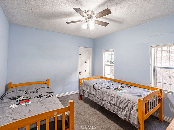 6702 3rd Ave, Los Angeles, CA 90043 | MLS #PW23027640 | Zillow