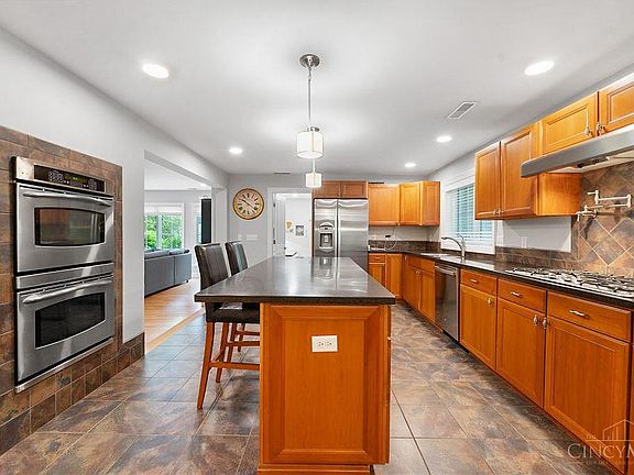 311 Poage Farm Rd, Cincinnati, OH 45215 | Zillow