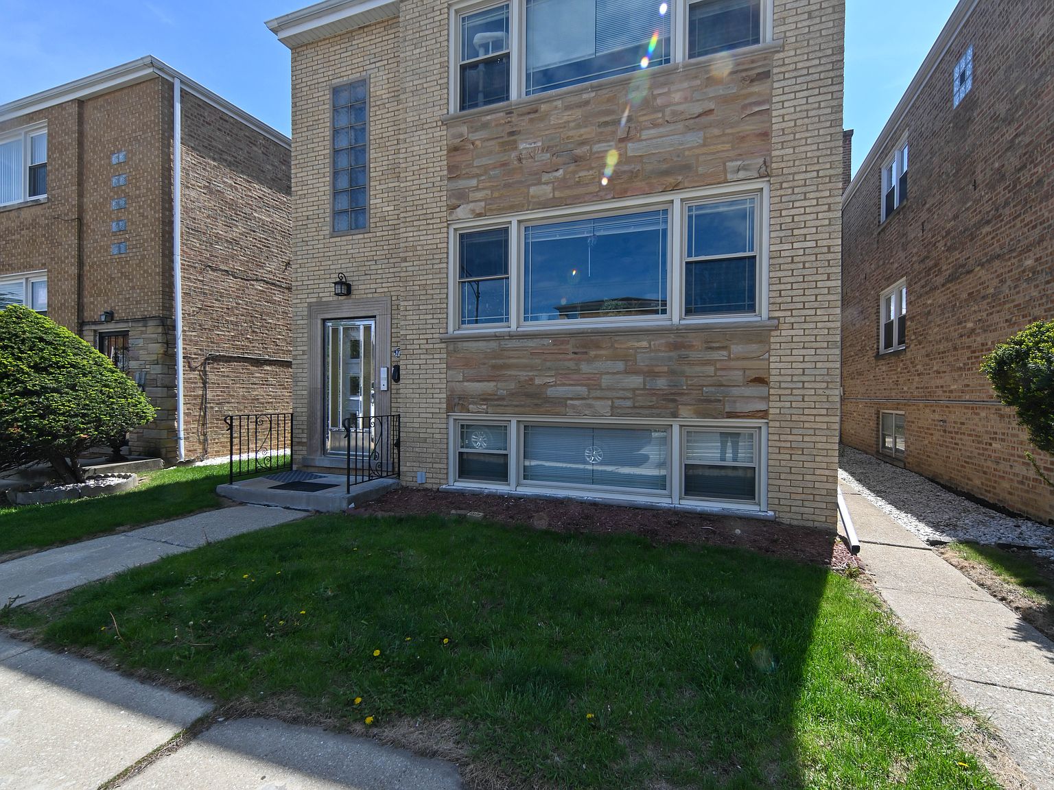 5774 N Elston Ave #G, Chicago, IL 60646 | Zillow