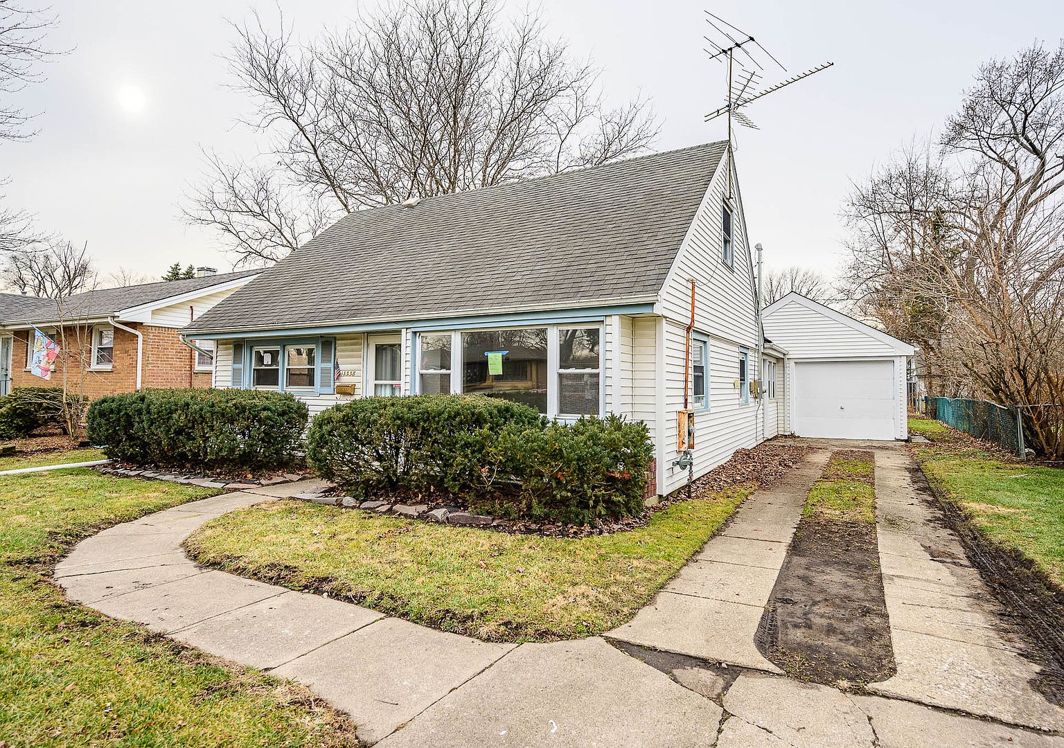 11338 S Nashville Ave, Worth, IL 60482 | Zillow