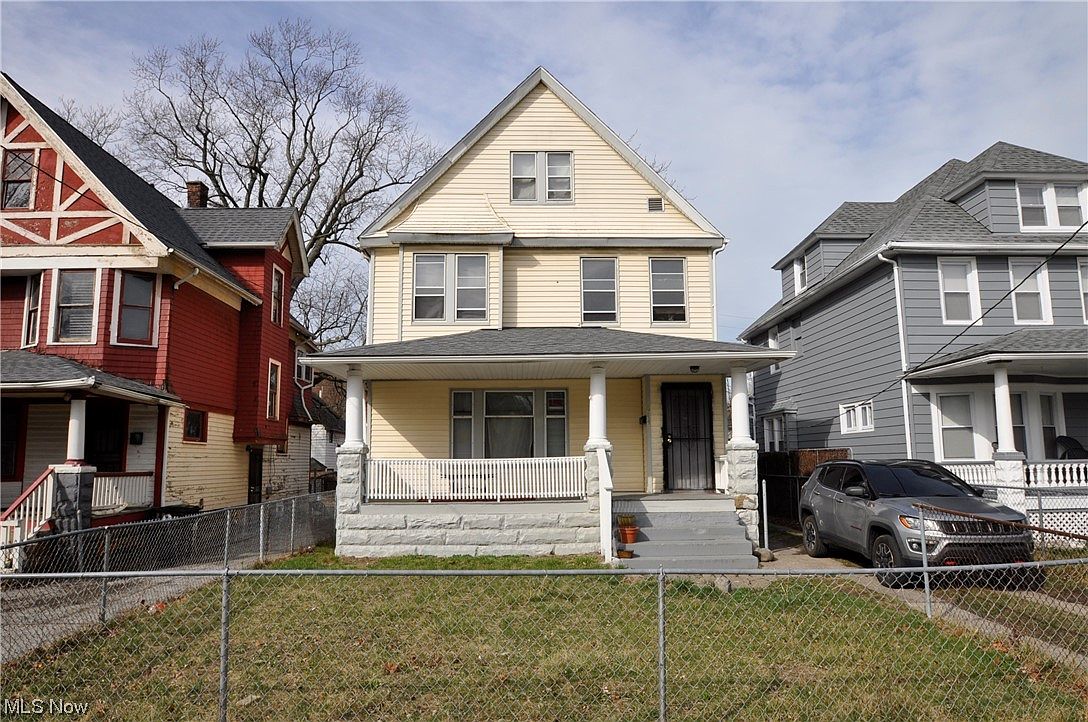 644 E 108th St, Cleveland, OH 44108 | Zillow