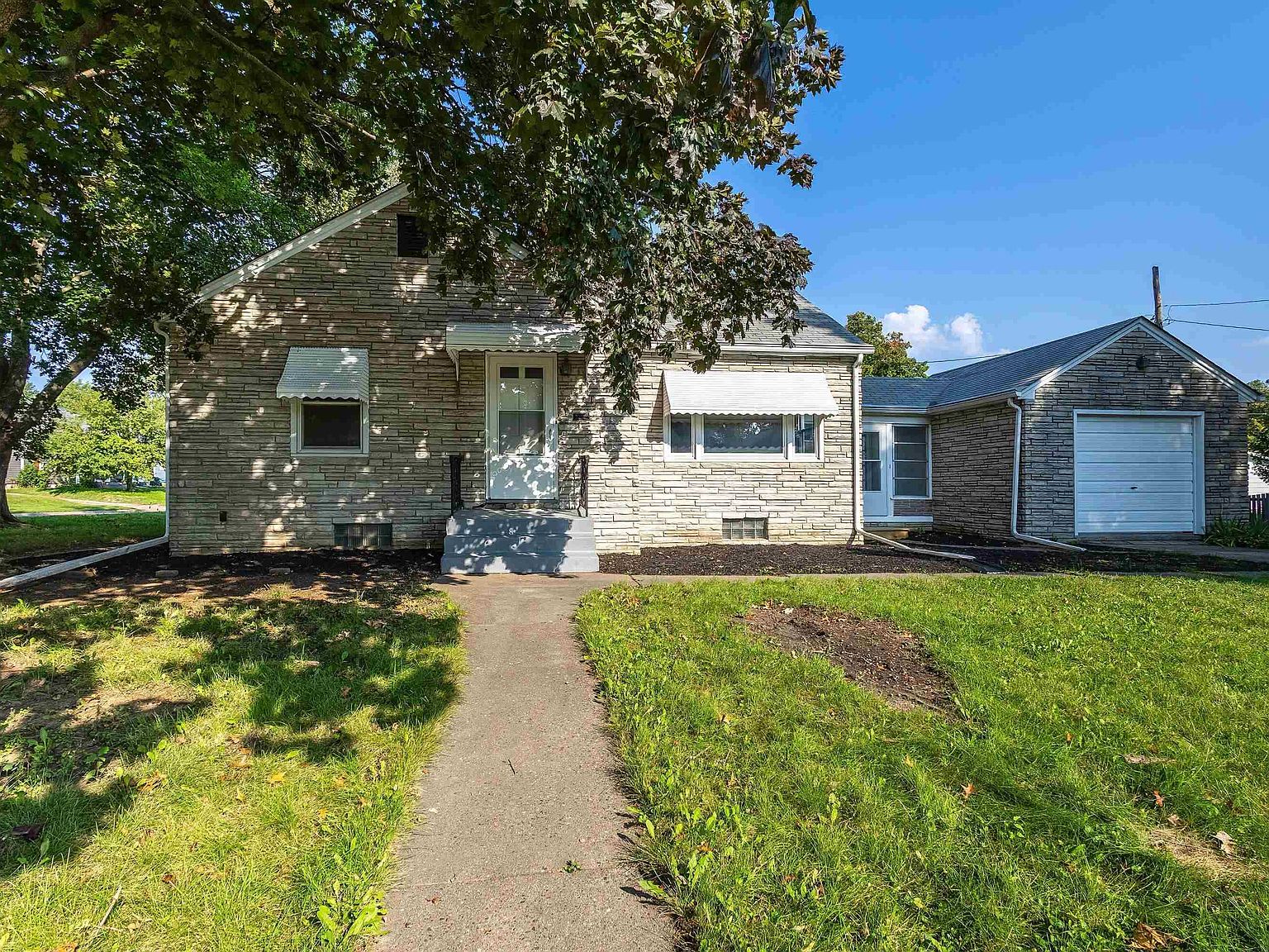 1008 Spalding Blvd, Davenport, IA 52804 | Zillow