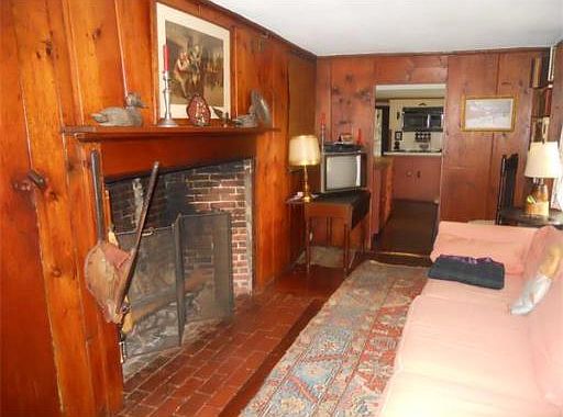 122 Standley St, Beverly, MA 01915 | Zillow