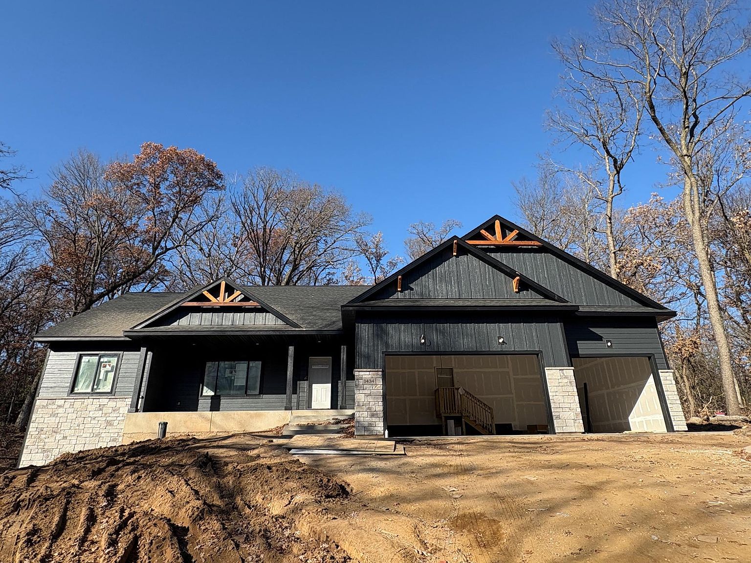 1434 E Oaks Trl, Houlton, WI 54082 | Zillow