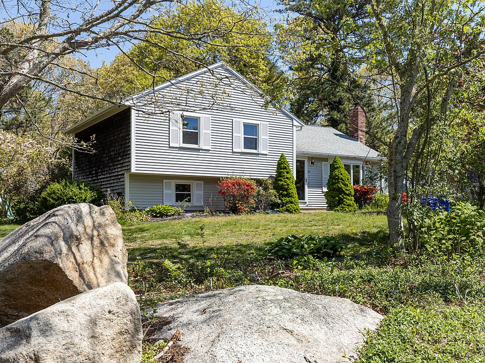 27 Tara Terrace, Bourne, MA 02532 | Zillow