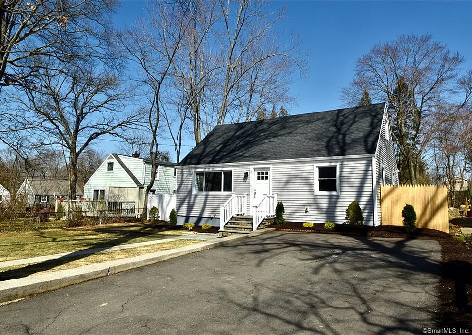 6 Tracey St, Norwalk, CT 06850 | Zillow