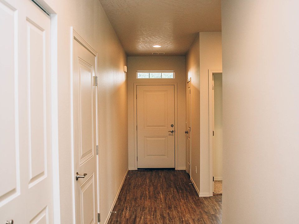 301 S Marigold Ln Spokane, WA, 99216 - Apartments for Rent | Zillow