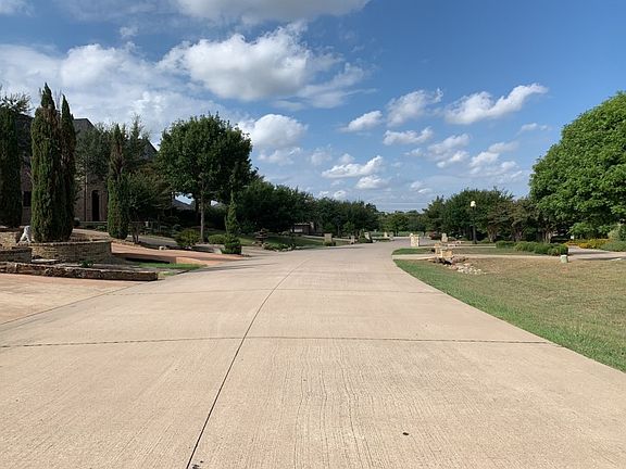 22 Dunrobin, Garland, TX 75044 | Zillow