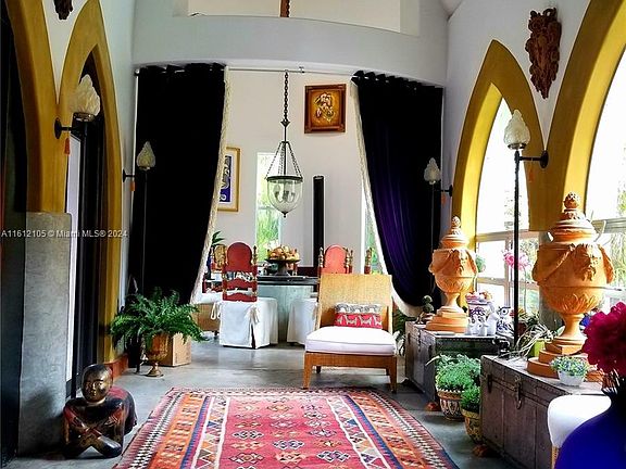 6867 SW 62nd Ter, South Miami, FL 33143 | MLS #A11612105 | Zillow