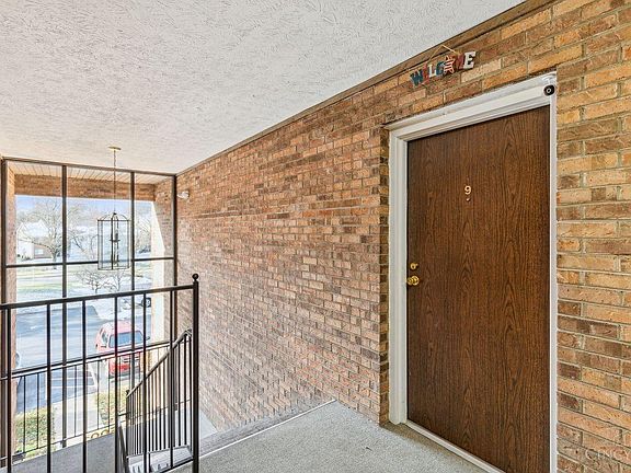 5991 Meadow Creek Dr APT 9, Milford, OH 45150 | Zillow