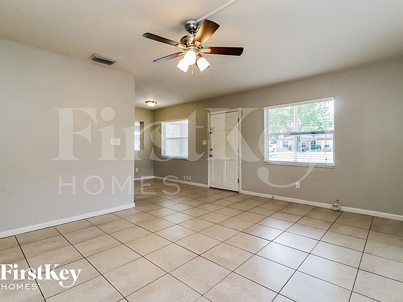 10929 N Edison Ave, Tampa, FL 33612 | Zillow