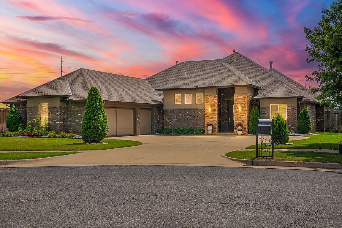 19404 Fieldshire Dr, Edmond, OK 73012 | Zillow