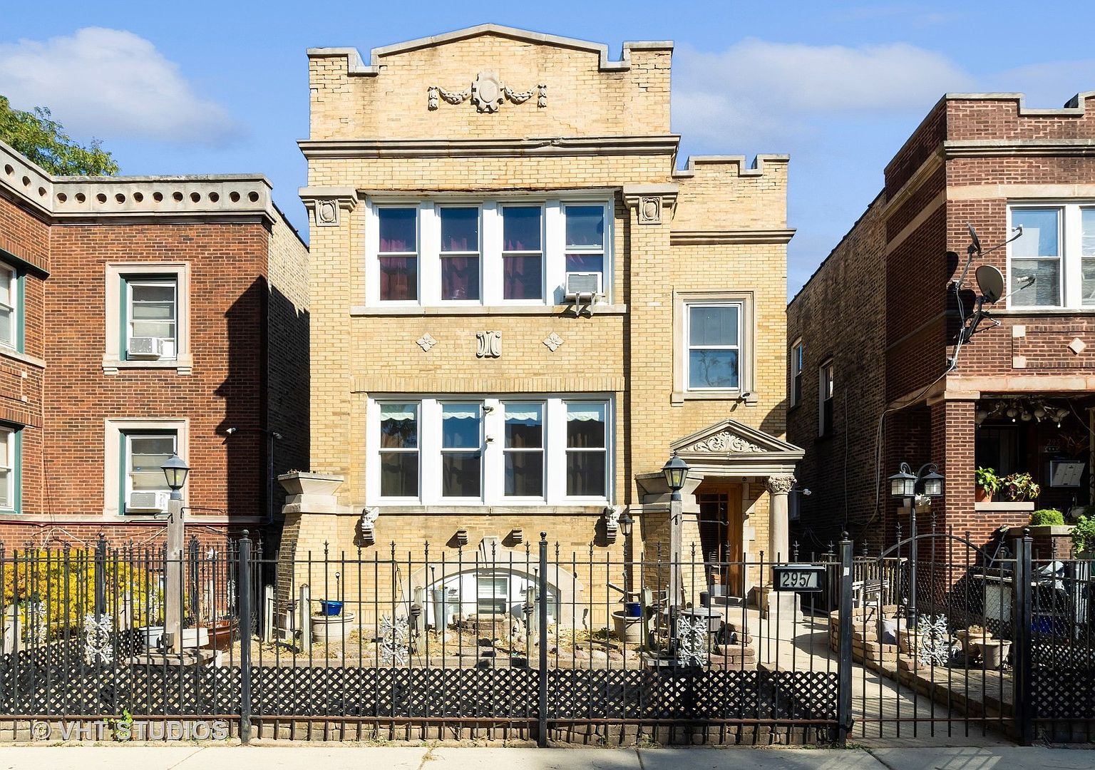 2957 N Keating Ave, Chicago, IL 60641 | Zillow