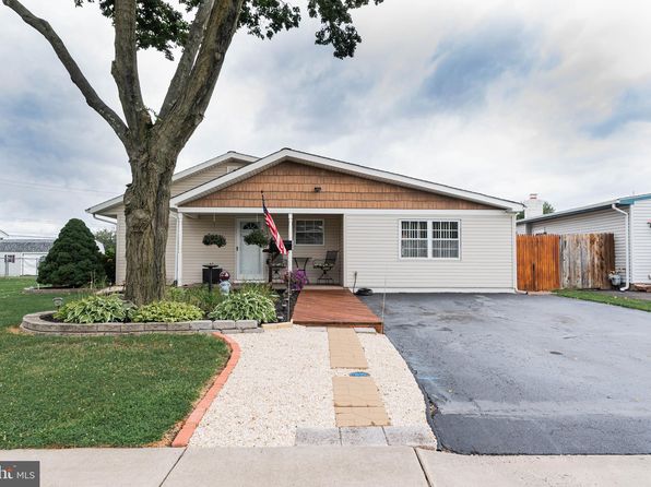 Fairless Hills Real Estate - Fairless Hills PA Homes For Sale | Zillow
