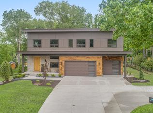 7450 Cascade Rd SE, Grand Rapids, MI 49546 | MLS #24012374 | Zillow