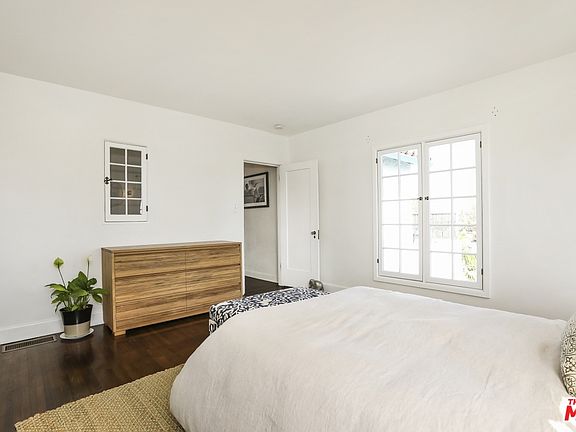 3272 Lowry Rd, Los Angeles, CA 90027 | Zillow