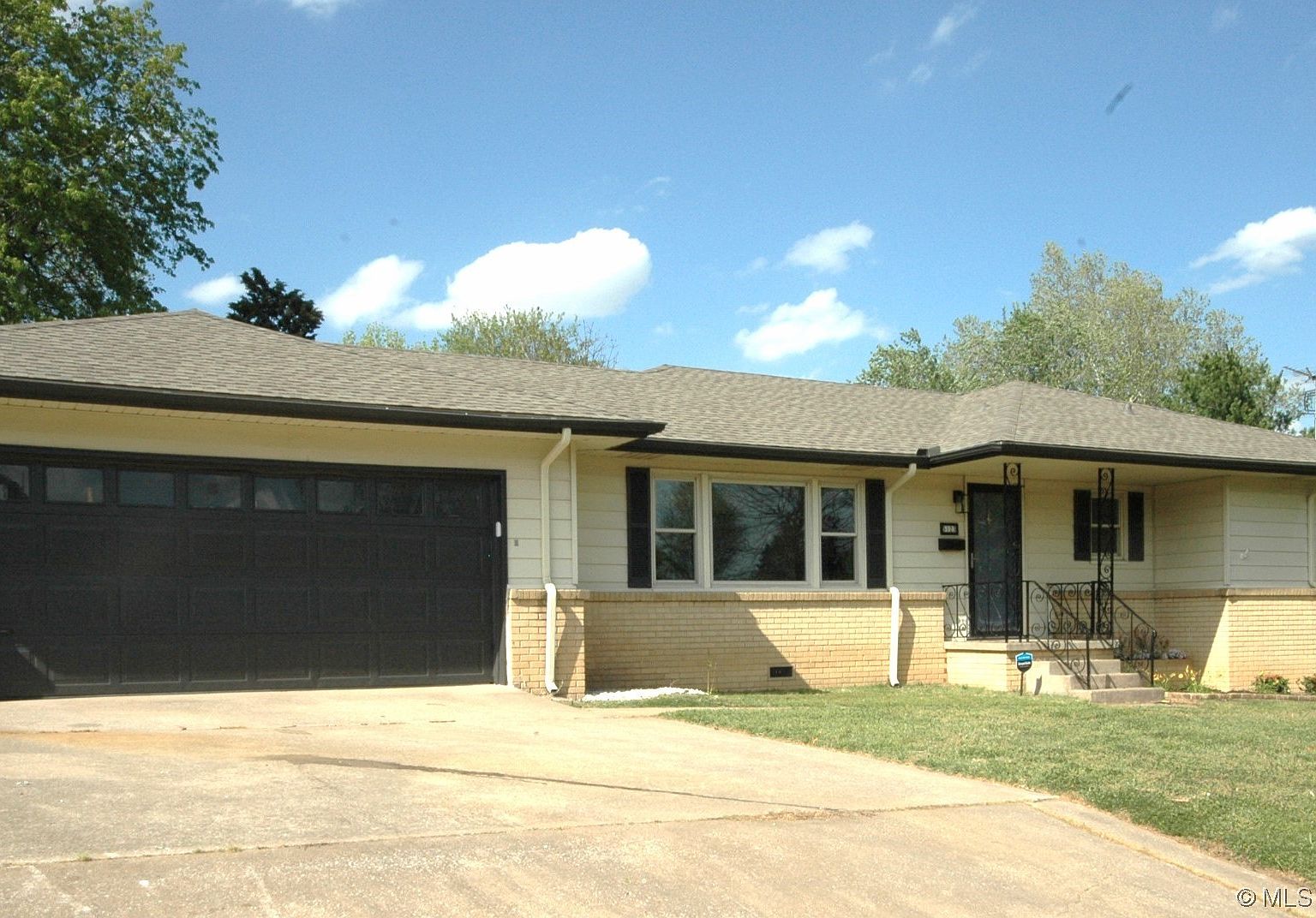 5123 E 24th St, Tulsa, OK 74114 | Zillow