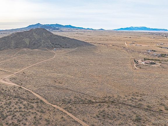 333-16-018 N Garrett Dr, Kingman, AZ 86401 | MLS #020009 | Zillow