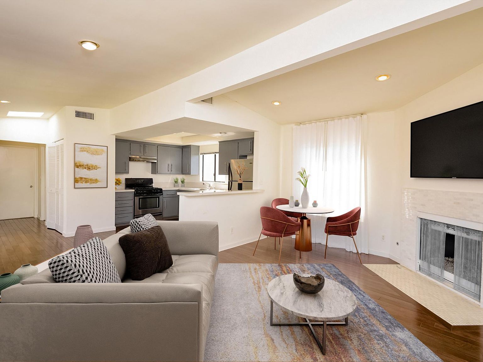 3010 Colorado Ave APT 4, Santa Monica, CA 90404 | Zillow