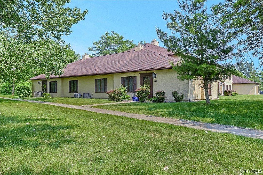 5231 Paddock Ln, Lewiston, NY 14092 | Zillow