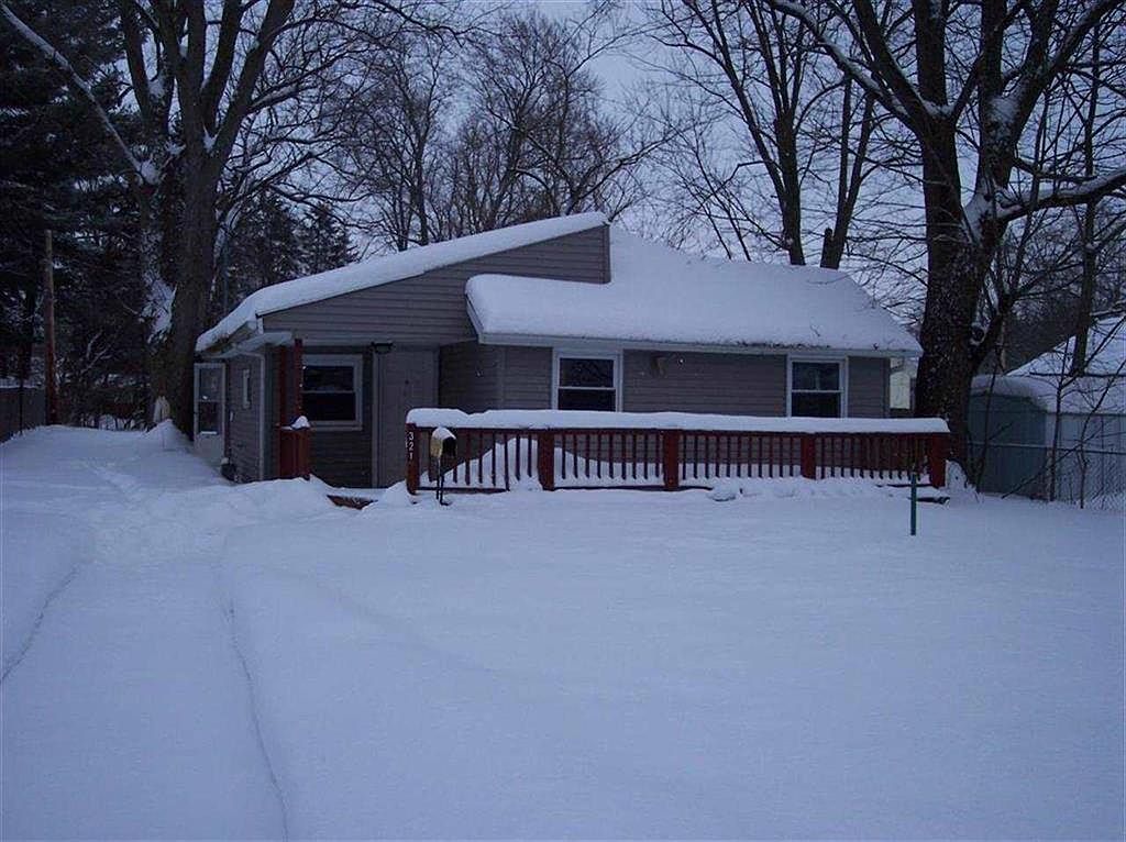 321 S Walnut St, Plymouth, IN 46563 | Zillow